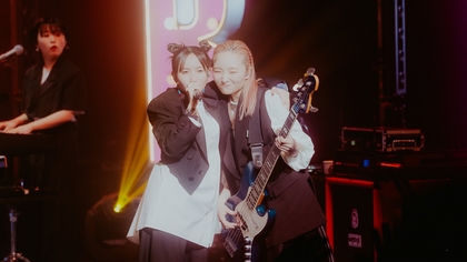 YOASOBI、2023年4月より6都市12公演の初単独アリーナツアー開催決定 さらに「夜に駆ける」ライブ映像YouTube公開 | SPICE - エンタメ特化型情報メディア スパイス